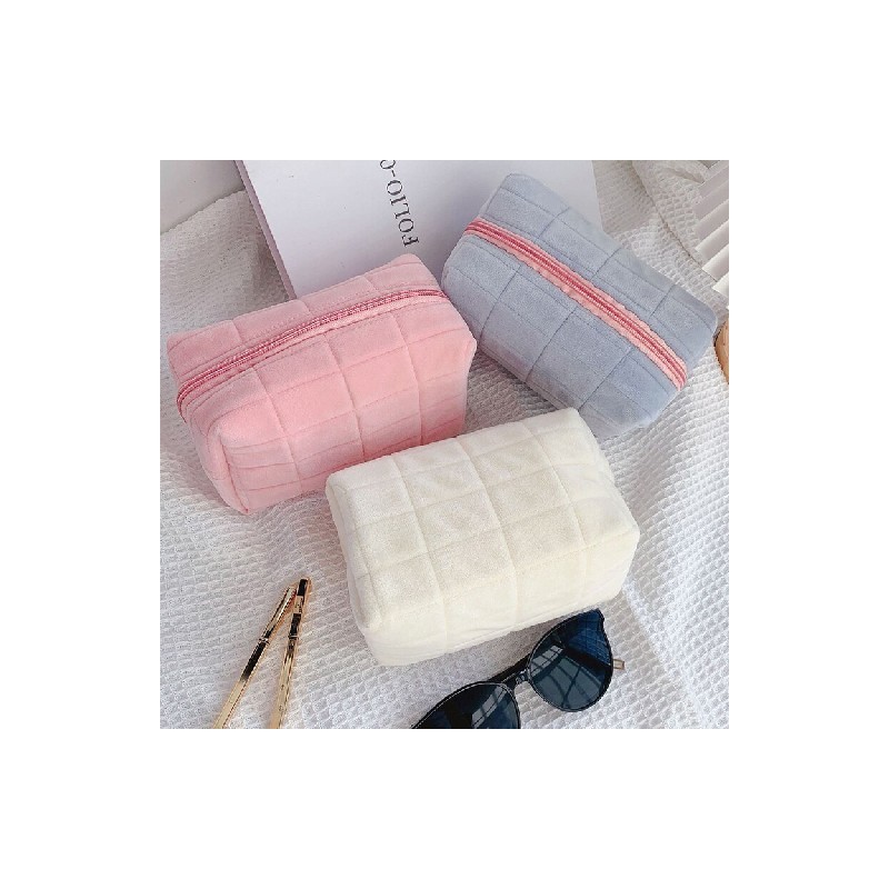 Fehér szín - Vágott szőr sminktáska nőknek utazó kozmetikai táska puha ...